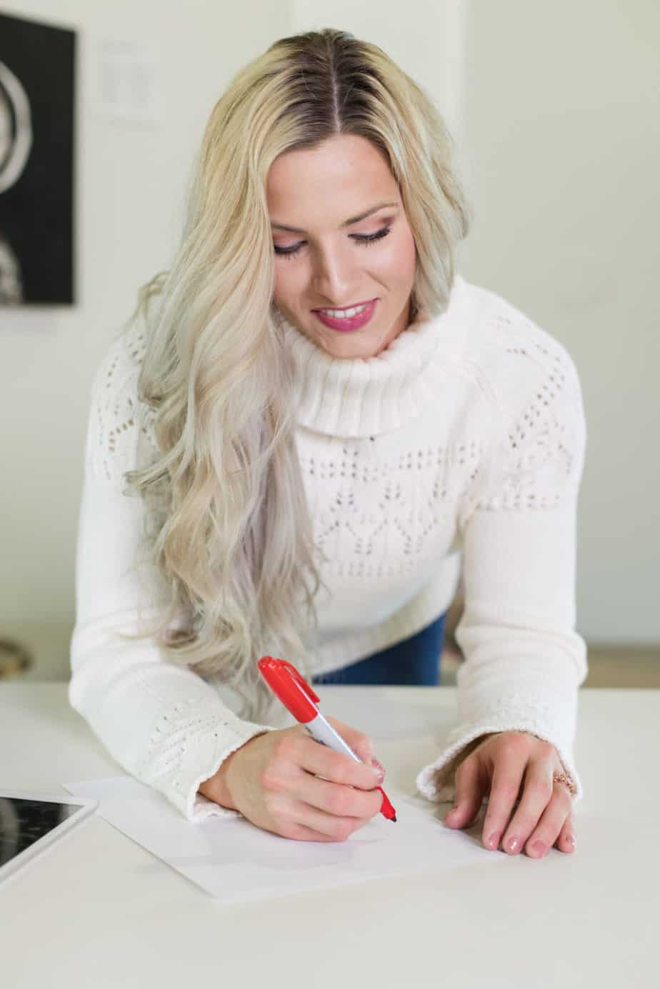 How to write a letter your future self in 1 hour - Mind Space Cafe