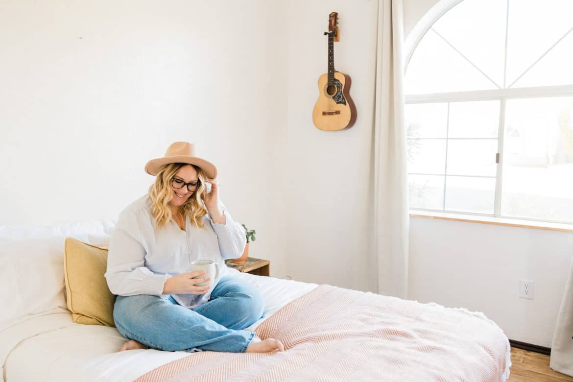 Learning how to love yourself - The Ultimate Guide - Mind Space Cafe