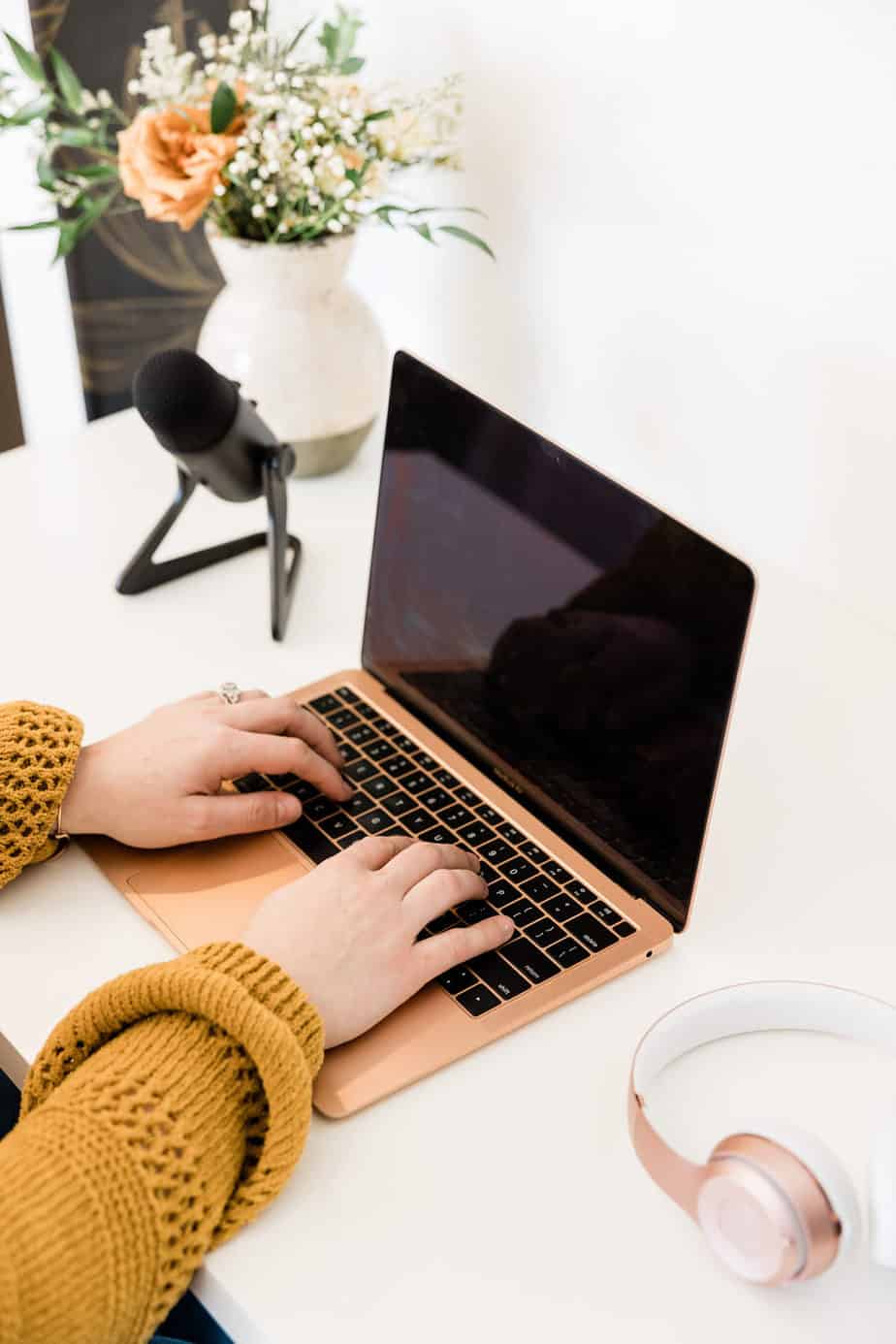 50 Boss Babe Quotes to Motivate You to Work right now!