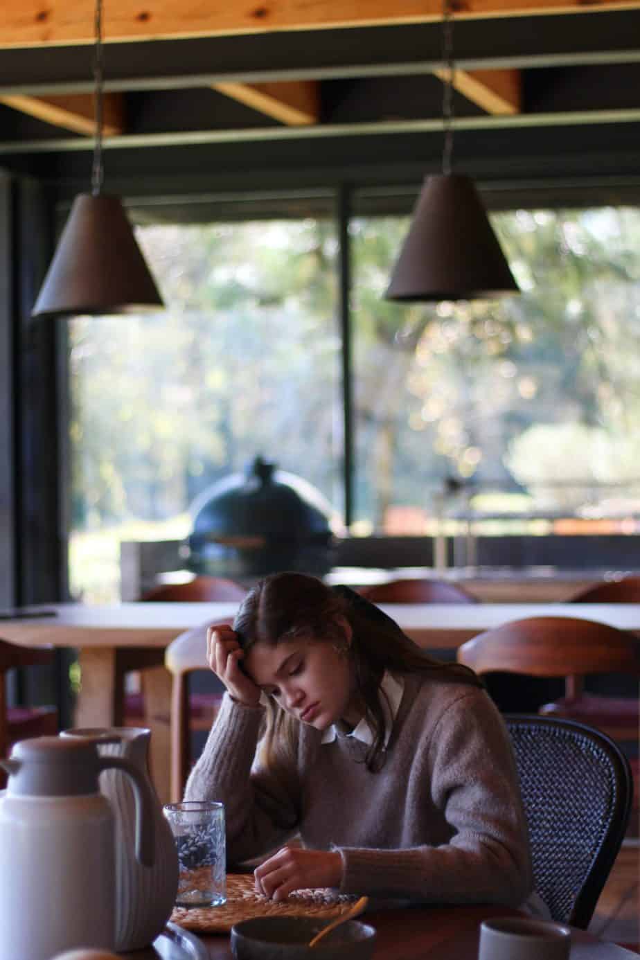 Unrequited love - 13 signs it's time to let go - Mind Space Cafe