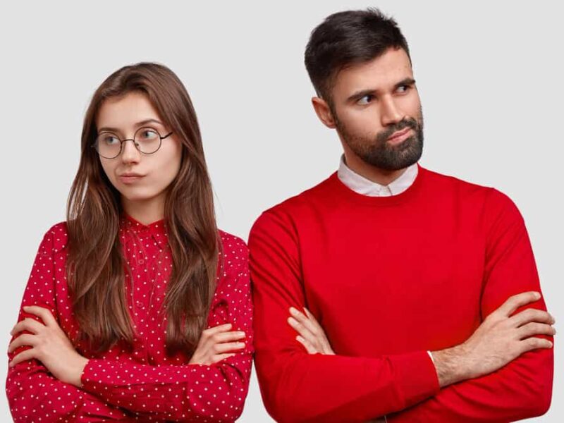 7 Real Reasons Why Your Boyfriend Never Takes You Out + How to Fix it