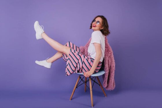 24 Reasons + Ways to Develop a Bubbly Personality (+ Benefits)