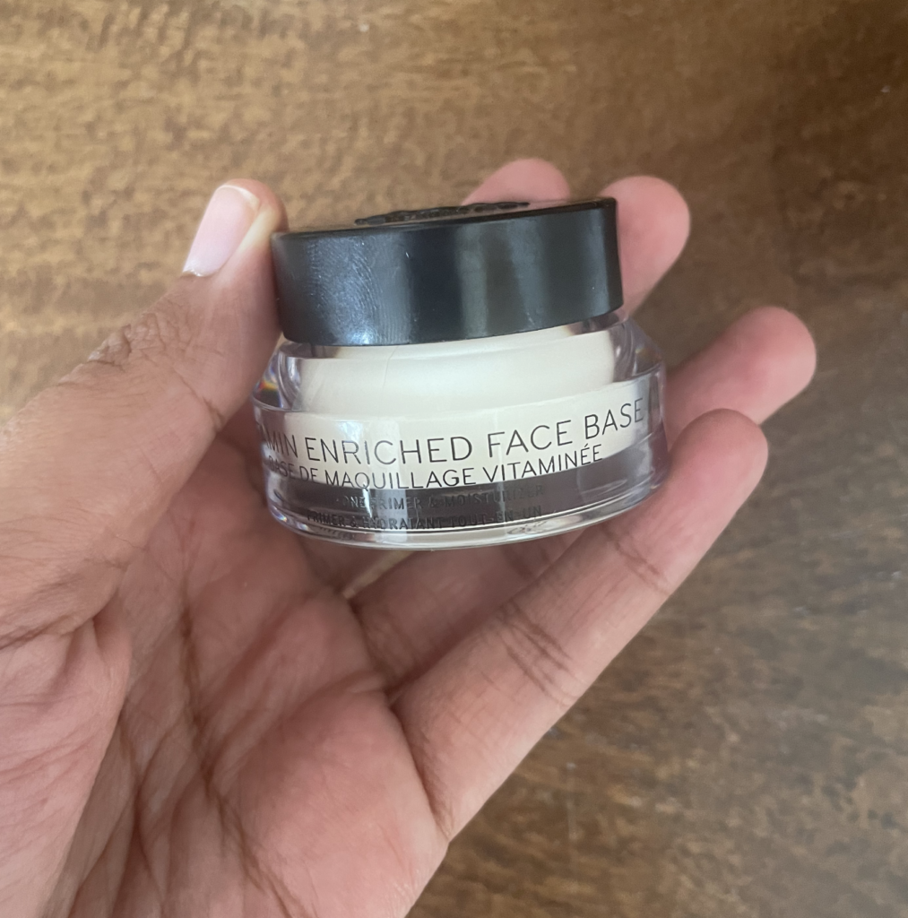 How to Wear Foundation Like a Pro [Make it look like Second Skin]