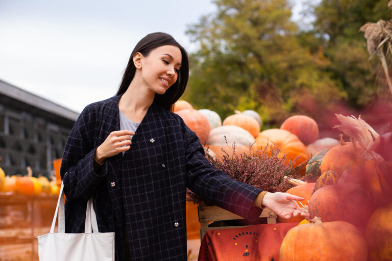 55 Fun and Cozy Fall Activities for Adults