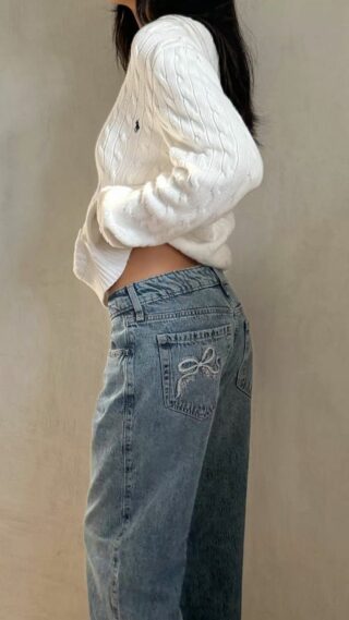 25 Chic Blue Jeans Outfit Ideas to Elevate Your Style - Mind Space Cafe