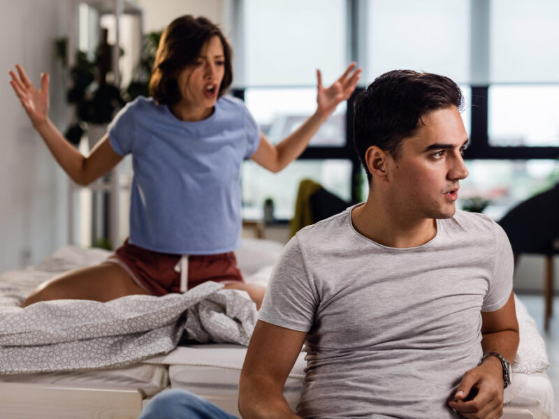 7 Signs He’s Only Using You (And You’re Falling for It) - Mind Space Cafe